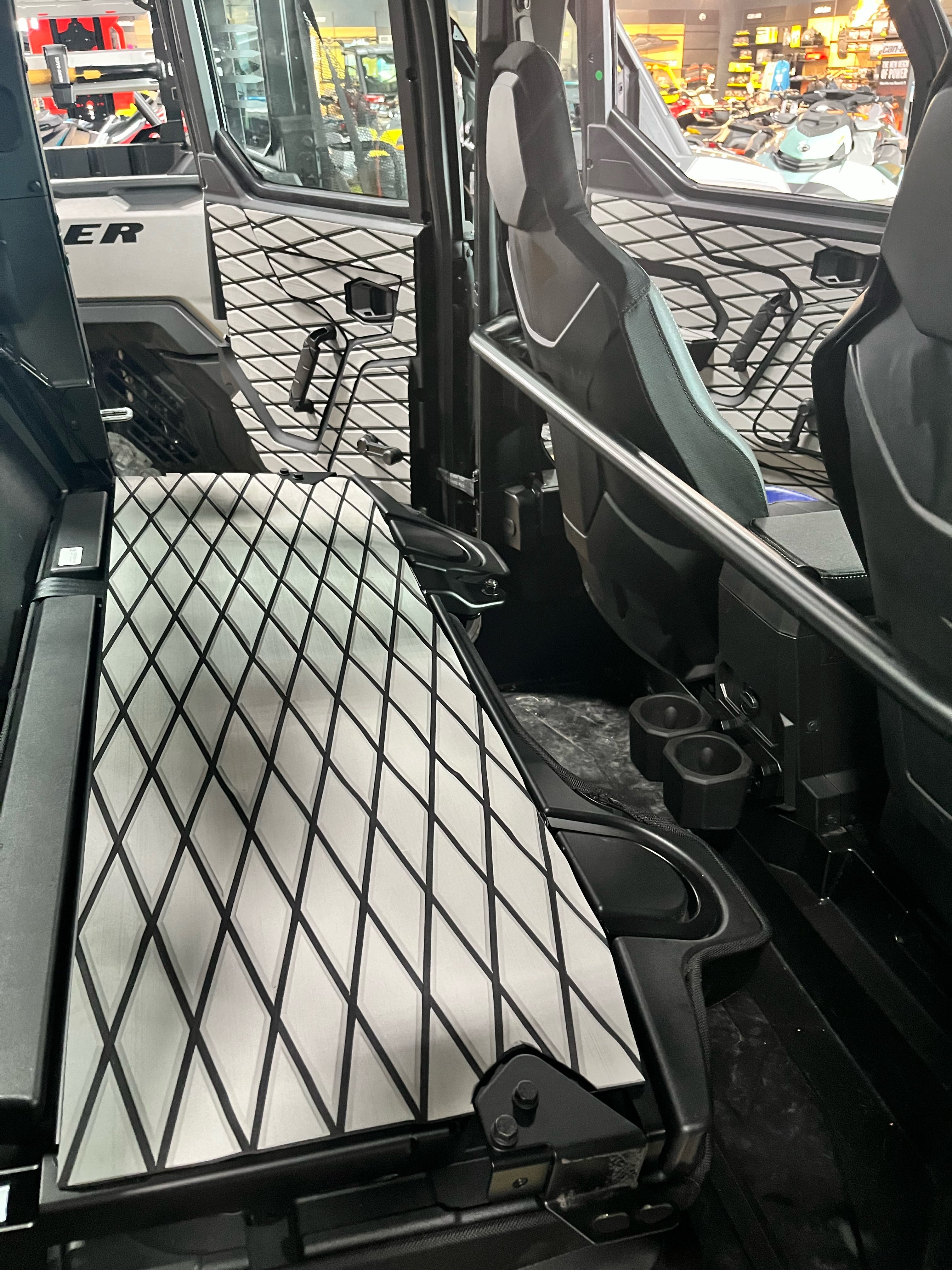 Polaris Xpedition – Adrenaline Liners