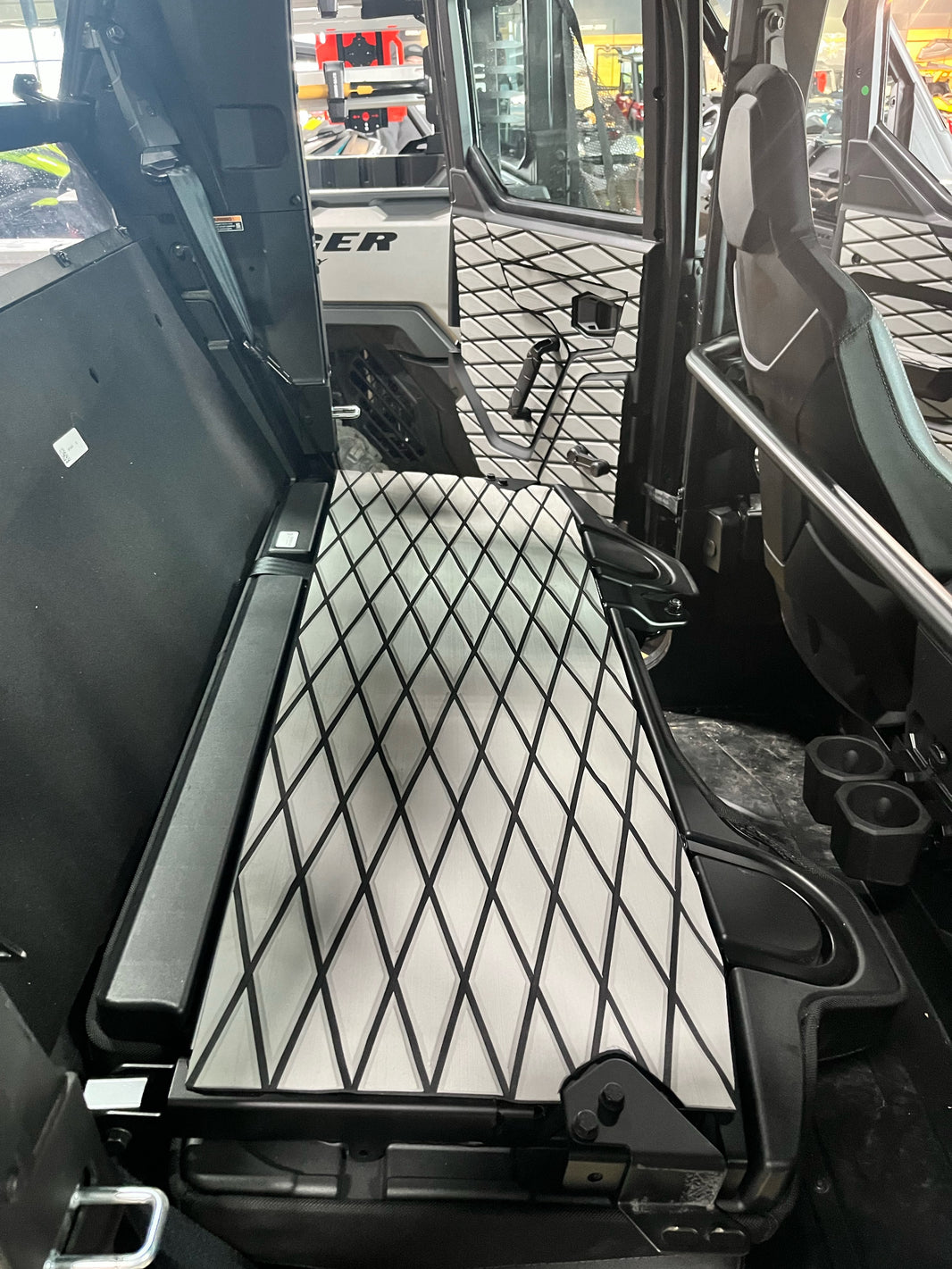 Polaris Xpedition – Adrenaline Liners